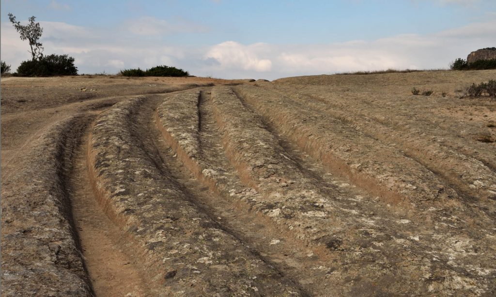 Cart-ruts – Eine Annäherung an ein archäologisches Mysterium